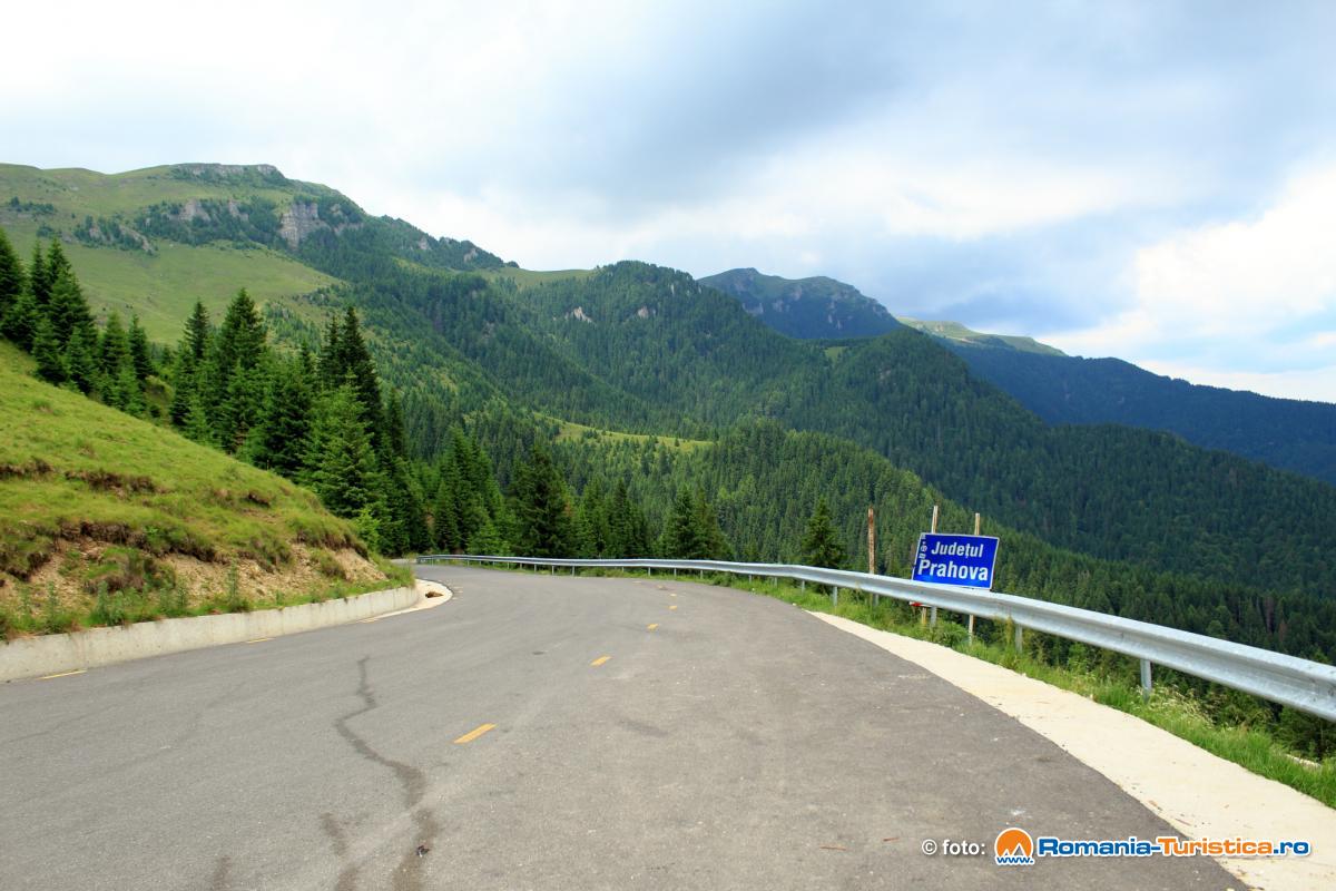 Cabana Zanoaga Padina Pestera - Cazare Padina Pestera