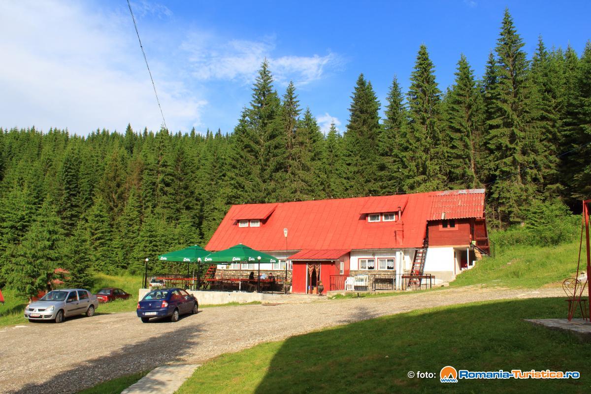 Cabana Zanoaga Padina Pestera - Cazare Padina Pestera