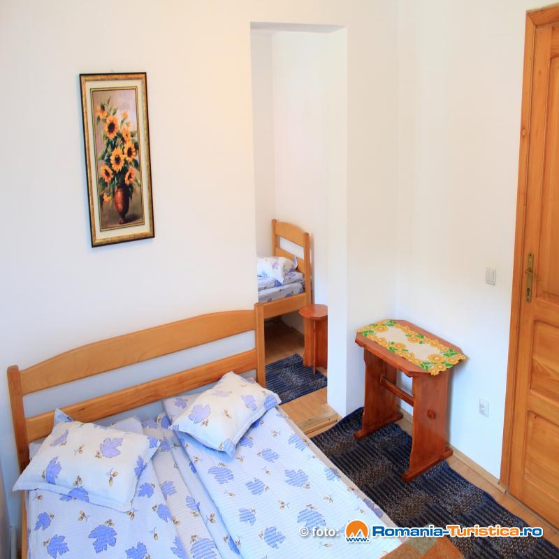 Cabana Zanoaga Padina Pestera - Cazare Padina Pestera